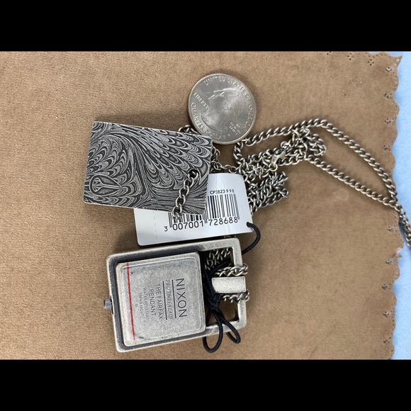 Nixon | Accessories | Nixon Fairfax Two Times A Lady Dog Tag Watch ...